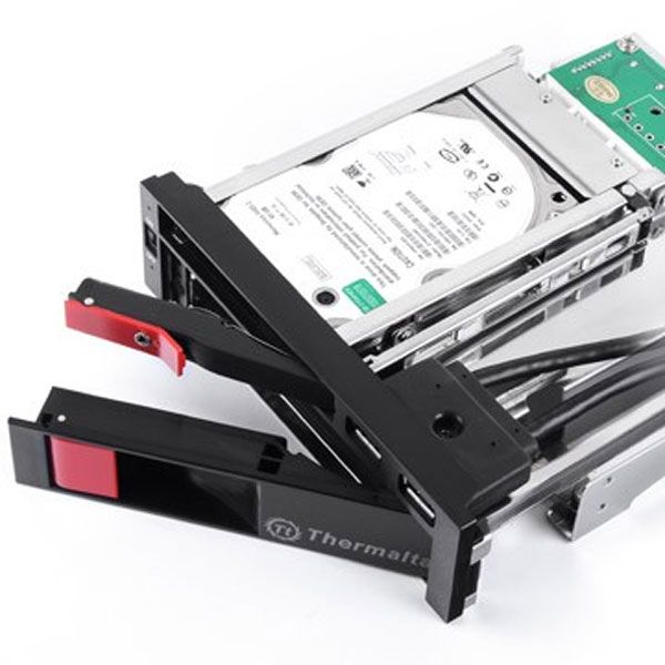 Thermaltake ST0026Z Max 5 Duo SATA HDD Rack - PCC COMPUTERS